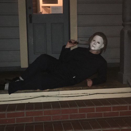 MICHAEL MYERS’ NEIGHBORHOOD! Michael Takes Us On A Tour Of The Filming ...